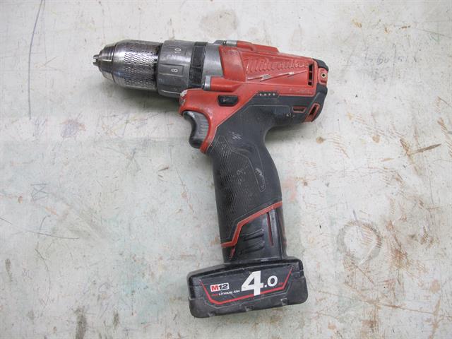 accu schroefmachine Milwaukee - Memax, Online veiling van metaal ...