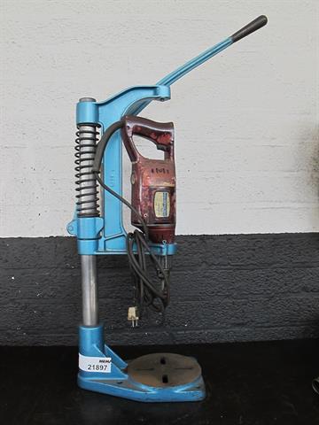 boormachine in houder - Memax, Online veiling van metaal, machines en ...
