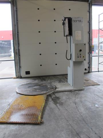 Borst (pallet)wikkelmachine +oprijplaat - Memax, Online veiling van ...