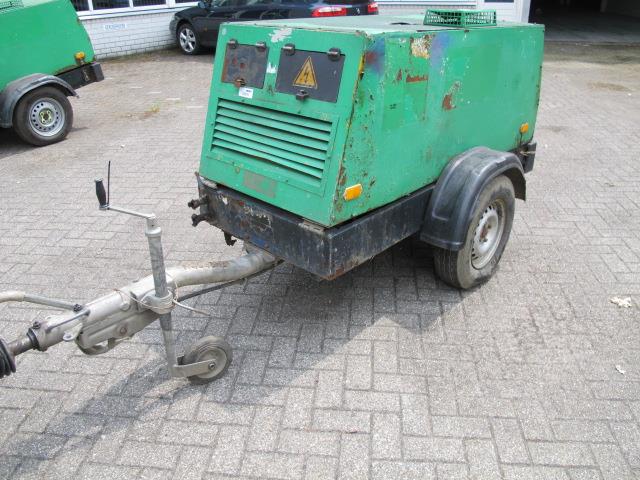 Compair C17GS mobiele dieselcompressor, 2006, 851 uur, 7 bar Deutz ...