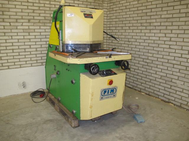 FIM Versa 204 uithoekschaar, capaciteit 200x4 mm, verstelbare geleiders ...