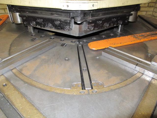 FIM Versa 204 uithoekschaar, capaciteit 200x4 mm, verstelbare geleiders ...