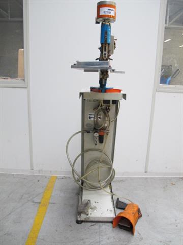 Giolletto ponsmachine t.b.v. gaatjes ponsen - Memax, Online veiling van ...