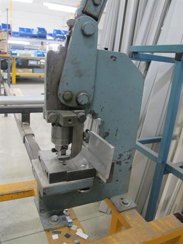 handmatige pons - Memax, Online veiling van metaal, machines en gereedschap