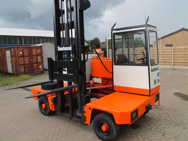 heftruck zijlader Fantussi SF30 - Memax, Online veiling van metaal ...