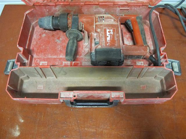 klop-boormachine Hilti TE24 - Memax, Online veiling van metaal ...