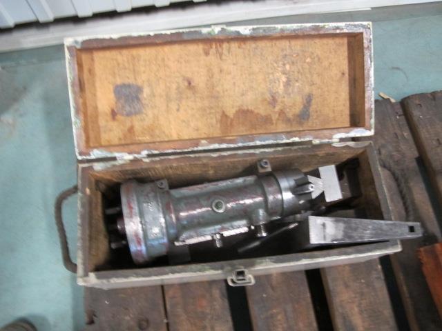 pallet diversen o.a. opspanklem en 3 klauw - Memax, Online veiling van ...