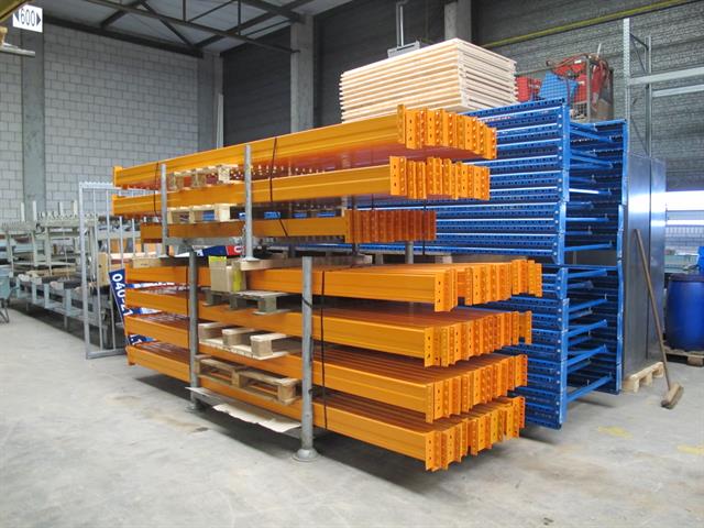 palletstelling Nedcon / 5 staanders, 22 liggers en 44 legborden 1 jaar ...