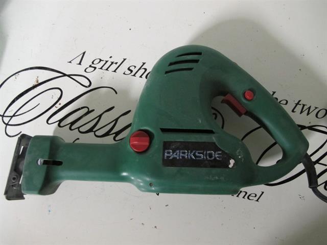 Parkside PFS710 reprozaag - Memax, Online veiling van metaal, machines ...