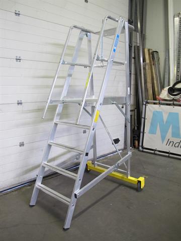 platformtrap Zarges / aluminium - Memax, Online veiling van metaal ...
