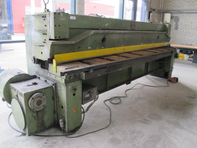 Reppel 3000x3 mm mechanische plaatschaar - Memax, Online veiling van ...