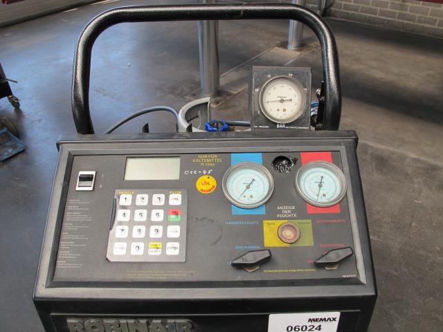 Robinair R134a model 34701 airco vul station - Memax, Online veiling ...