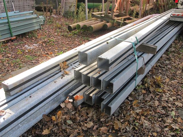 rolpoort rails L7000mm - Memax, Online veiling van metaal, machines en ...