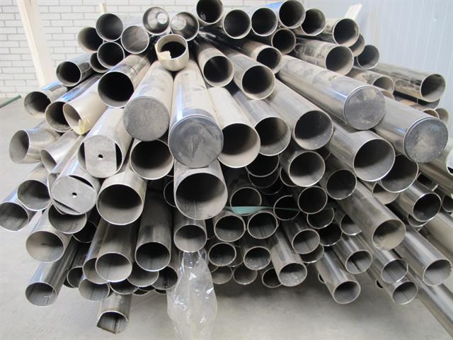 RVS buizen Ø60mm 558kg - Memax, Online veiling van metaal, machines en ...