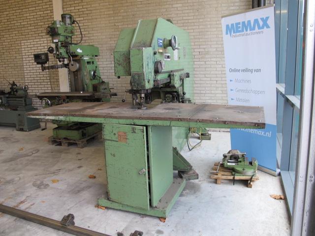 Trumpf CN700 Nibbler (Ponsmachine incl. geleiding en tafel) - Memax ...