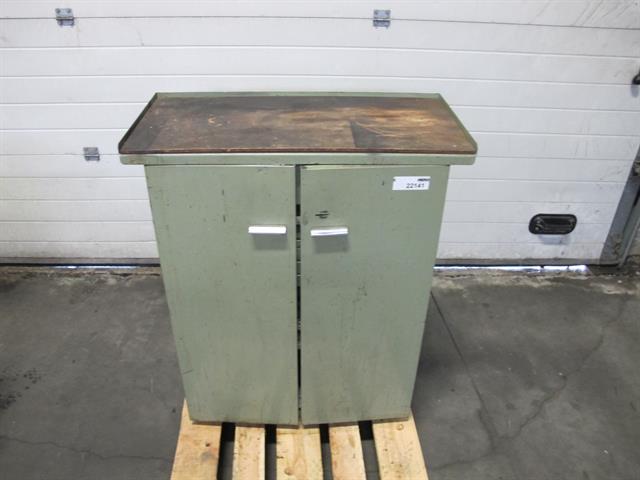 werkplaatskast van metaal met diverse las toebehoren - Memax, Online veiling van metaal ...